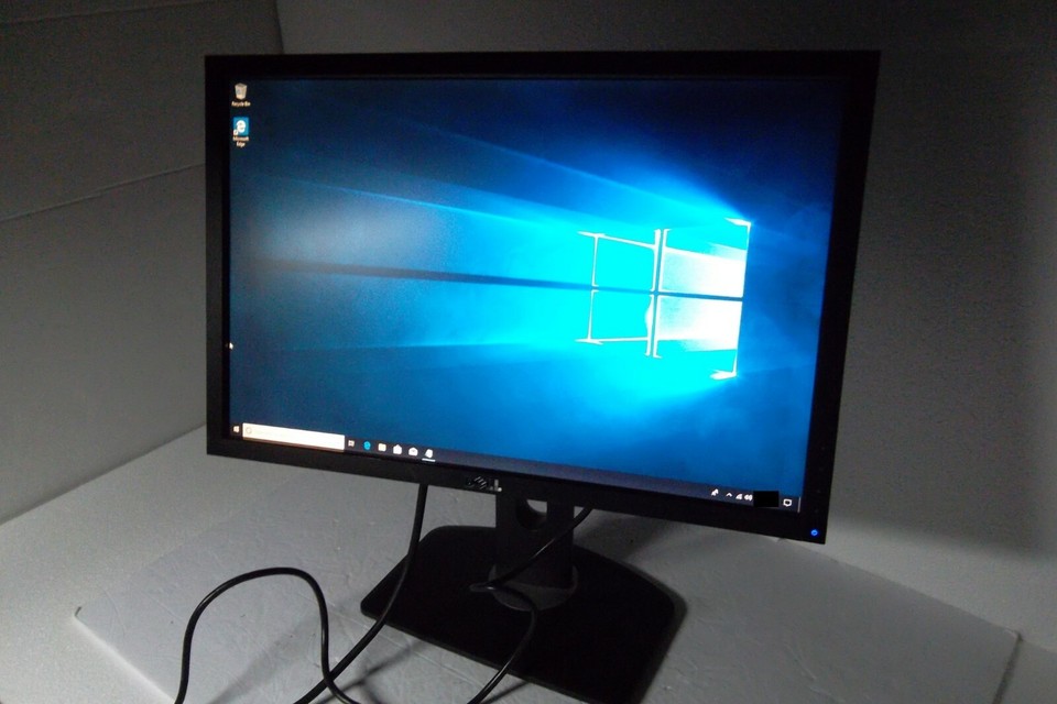 Dell E2210 22" Widescreen Monitor VGA DVI 1920x1080 Swivel E2210Hc ...