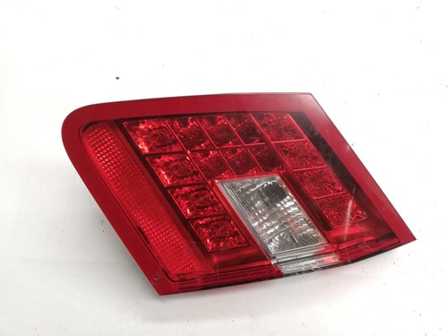 MERCEDES-BENZ E W212 BlueTEC Right Side Tailgate Taillight A2129060258 ...