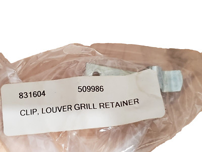 (QTY:2) True 831604 CLIP, LOUVER GRILL RETAINER FITS: 67 MODELS: GDM-33 ...