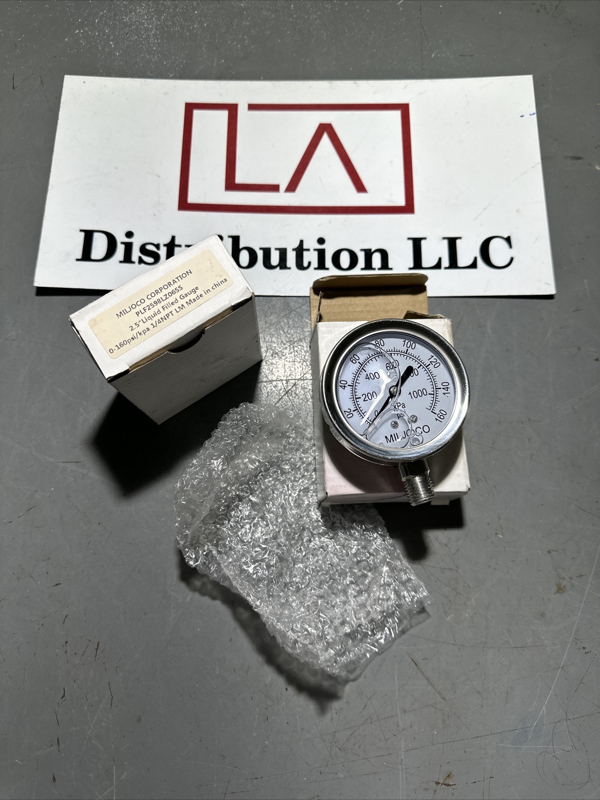 Miljoco Liquid Filled Gauge 0-160 PSI 2-1/2" Dial x 1/4" NPT ...