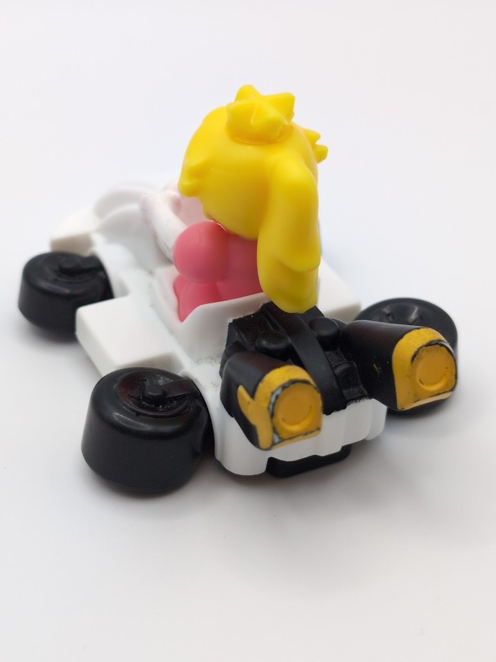 Princess Peach Nintendo 20224 McDonald's Happy Meal Toy Mario Kart Race ...