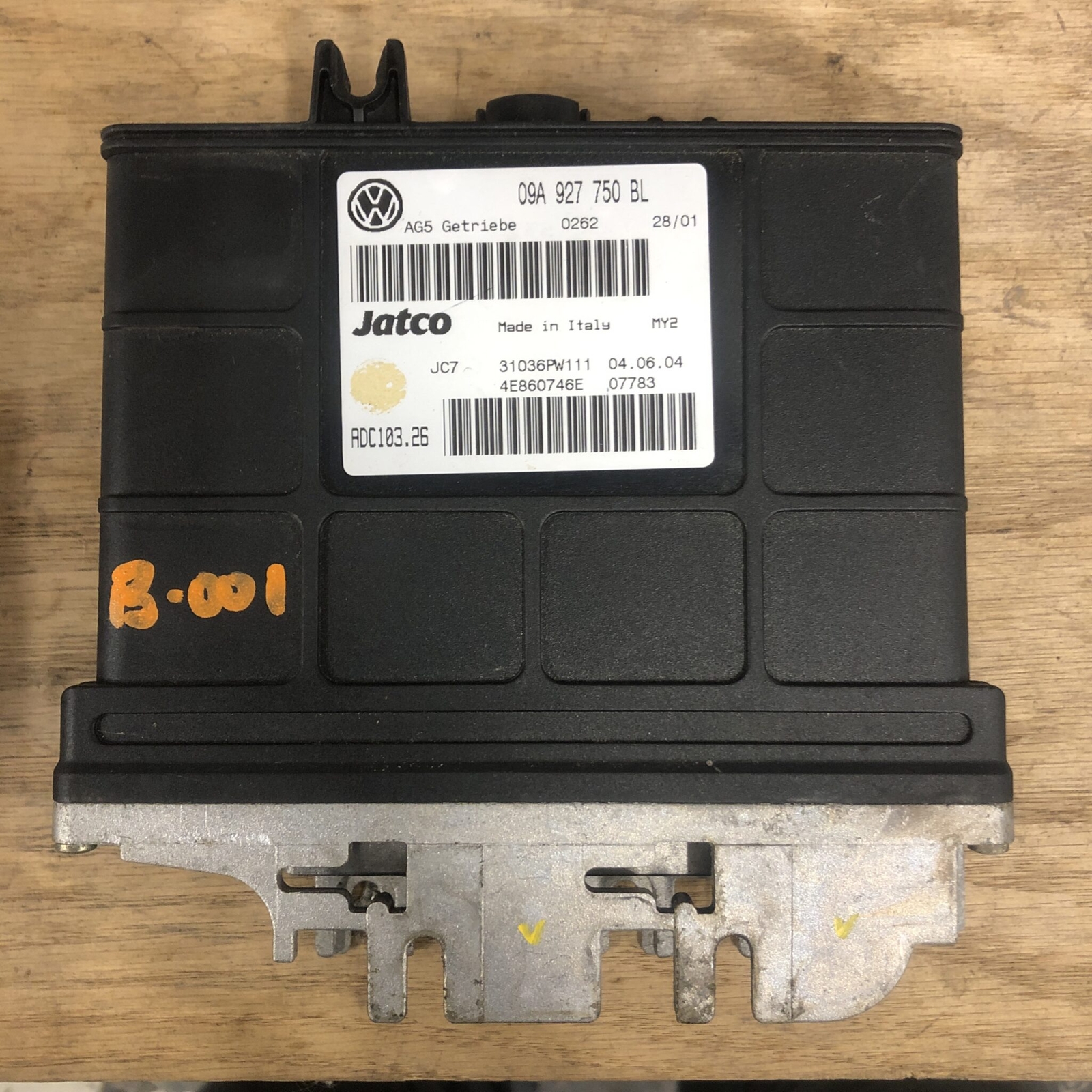 Volkswagen BEW 1.9L Diesel Transmission Control Unit 5-speed Tiptronic ...