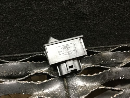 01 02 03 04 05 06 07 Ford Escape Dashboard Dash Coin Slot Holder OEM | eBay