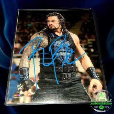 *WWE ROMAN REIGNS OTC SIGNED AUTOGRAPHED 8X10 SHIELD PHOTOFILE* # ...