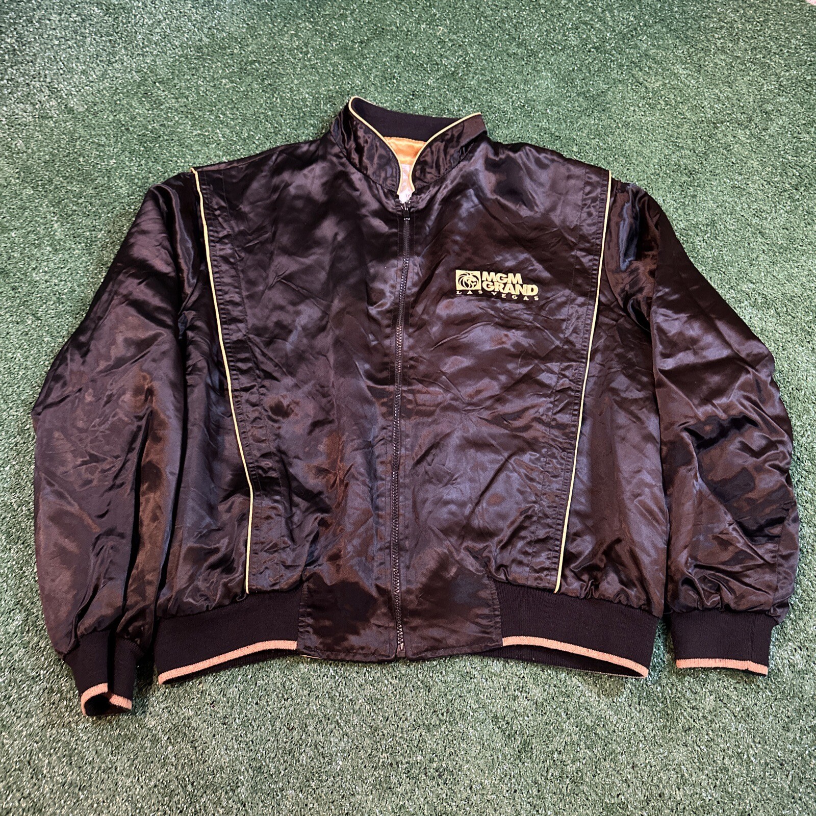 Vintage Exclusive MGM Grand Las Vegas Black &Gold Sat… - Gem