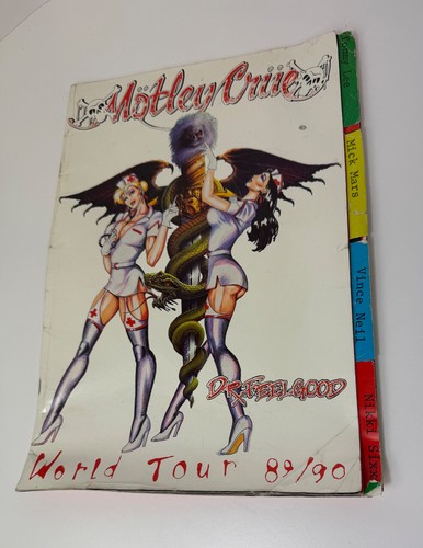 MOTLEY CRUE - DR. FEELGOOD WORLD TOUR 89/90 CONCERT PROGRAM BOOK Vtg ...