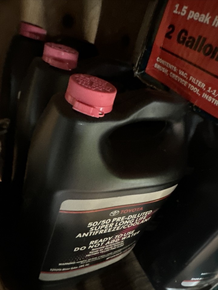 Toyota Coolant Pink Lexus Scion Super Long Life Antifreeze Gallon 00272 ...