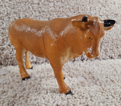 Vintage 1999 TM Brand Hard Rubber Farm Animal Bull Cow Figurine Figure ...