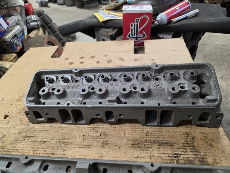 3890462 Small Block Chevy Cylinder Heads 1966 327 Corvette Chevelle D-6 ...