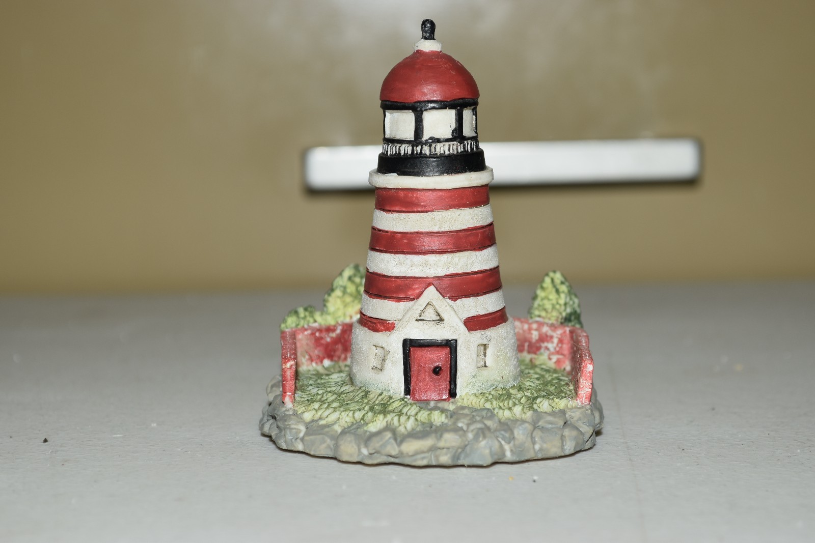 Resin Lighthouse Red & White Striped Painted Display Decoration 3" Tall ...