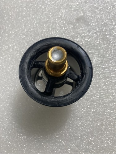 2124041 / 2124041PE For Paccar Coolant Thermostat. Included 1661278 And ...