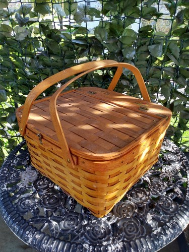 Vintage Rindge Pie Basket Hinge Lid Swivel Handles Mushroom Design New ...