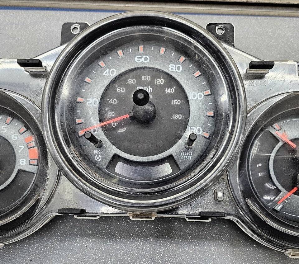 🔥03-06 Honda Element Dash Instrument Cluster Speedometer Tachometer ...