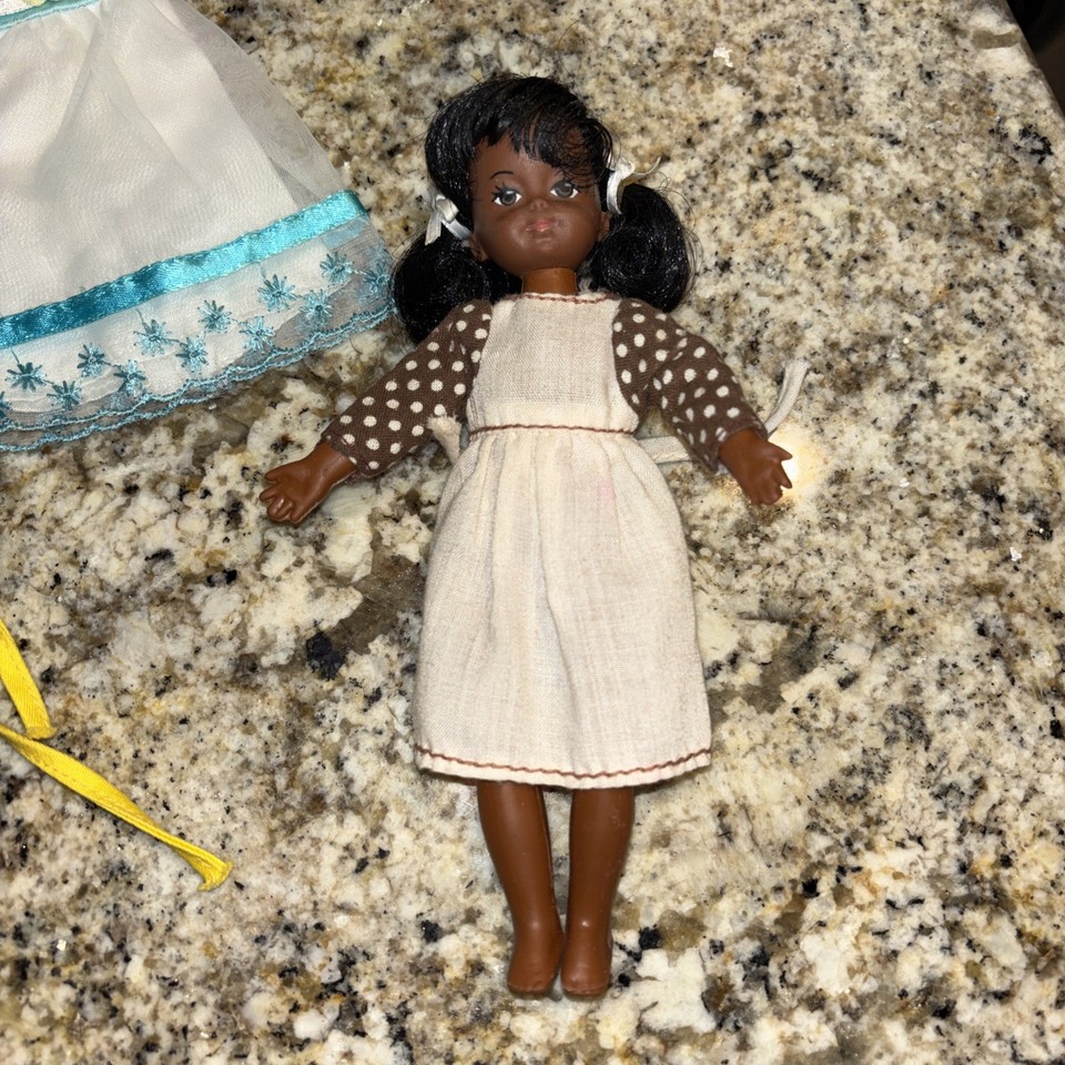 1960s VINTAGE BARBIE CARLA DOLL NEAR PERFECT AND MANY OUTFITS | eBay