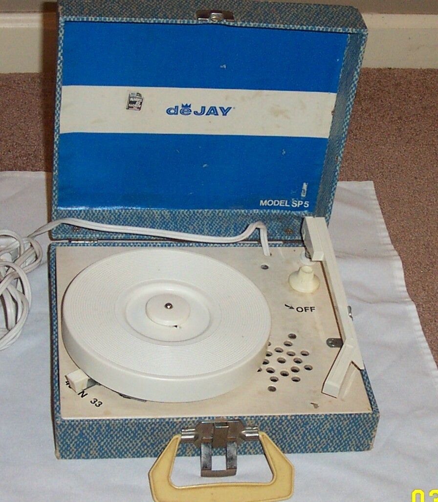 Child's Record Player with 10 vintage children records | eBay
