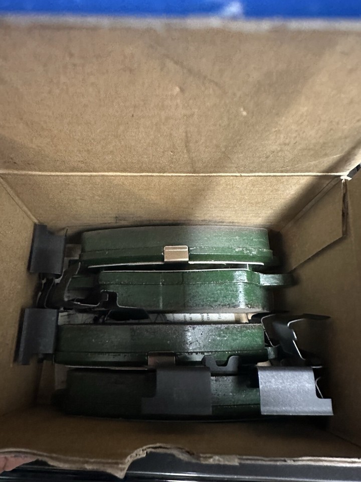 OEM GENUINE Hyundai Kia Sonata Optima Rear Disc Brake Pads 2011-2016 ...