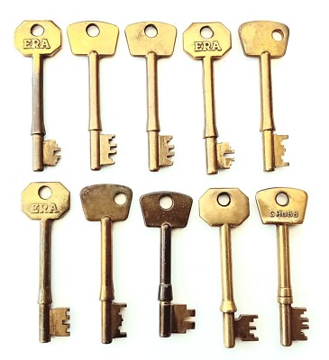 Locks & Keys - Skeleton Lot - 6