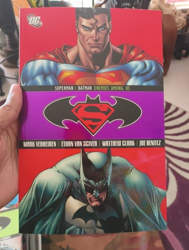 DC Comics Batman & Superman Graphic Novel Bundle | eBay UK