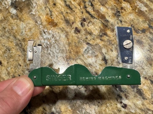 Rare SINGER Simanco 121634 Sewing Machine Seam Ripper Needle Threader ...