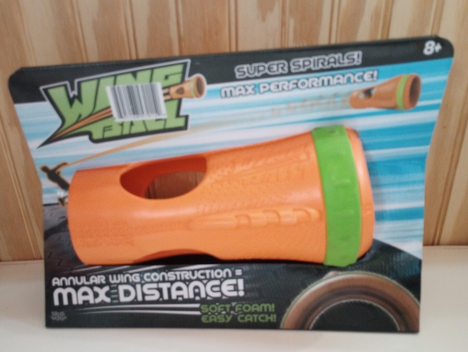 Hog Wild Wingball Football - Like Foam Ball - Max Distance Spirals ...