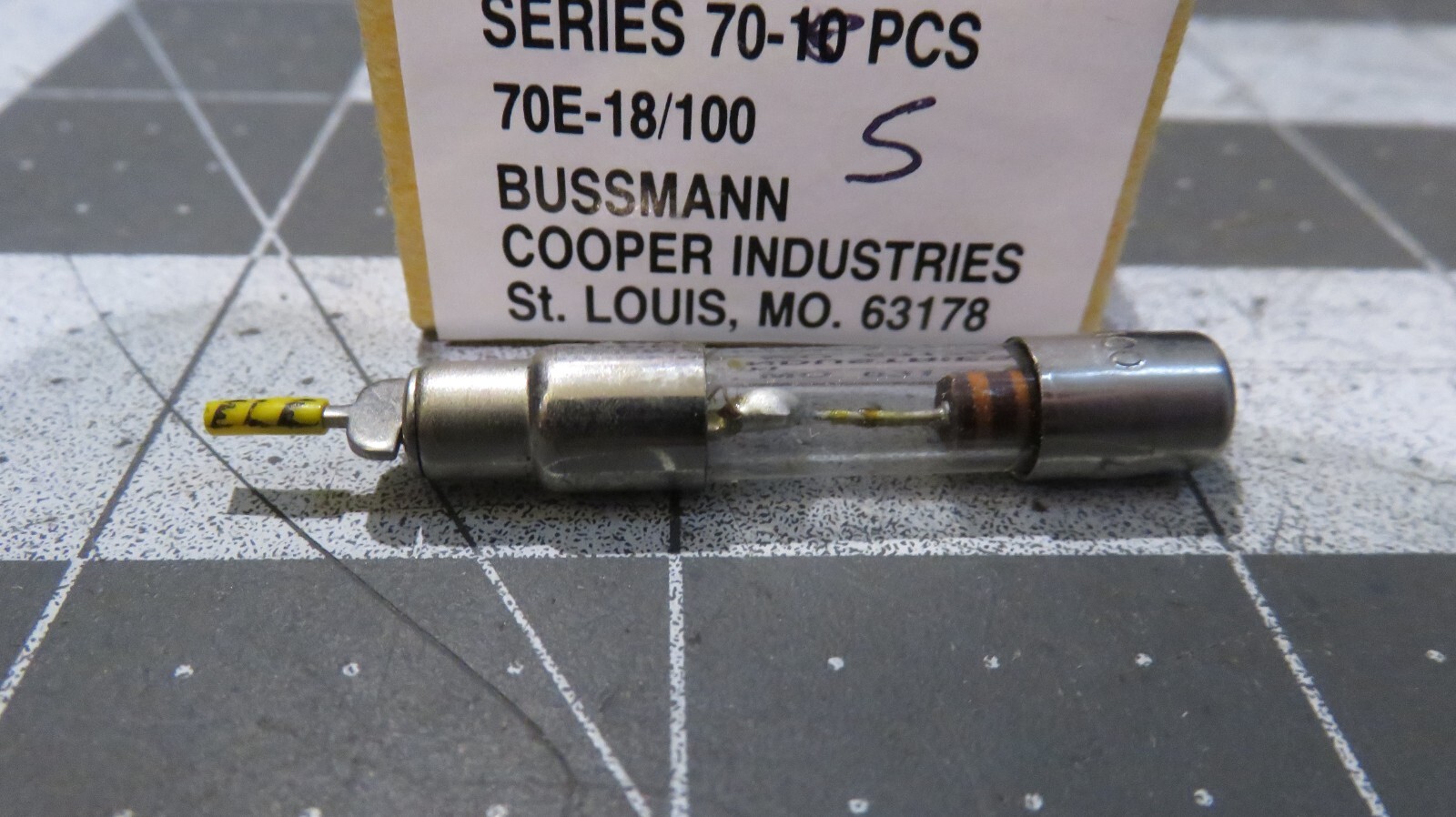 Bussmann 70 Series Telepower Indicating Fuses 70A 70B 70C 70D 70E 70F ...