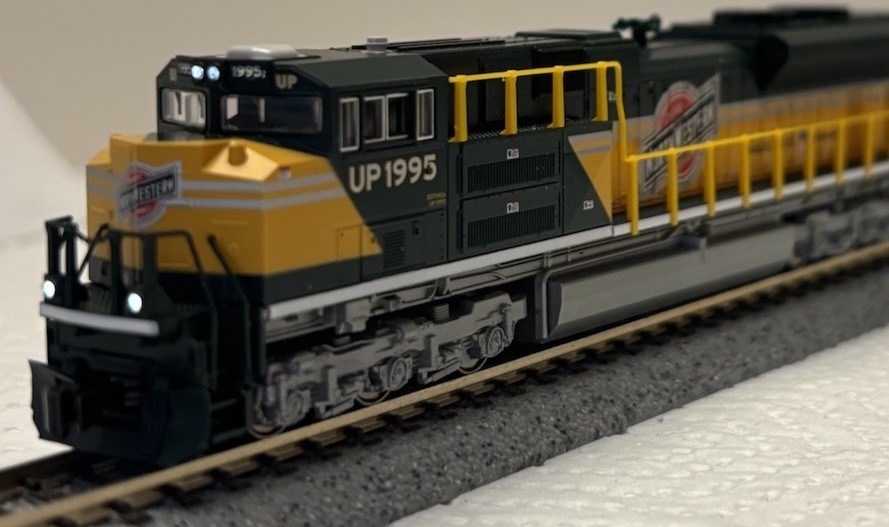 Kato N Scale SD70ACe CNW Locomotive W/Dcc | eBay