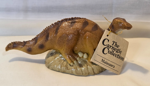 Vintage The Carnegie Collection Maiasaura Nesting Dinosaur Figure 1988 ...