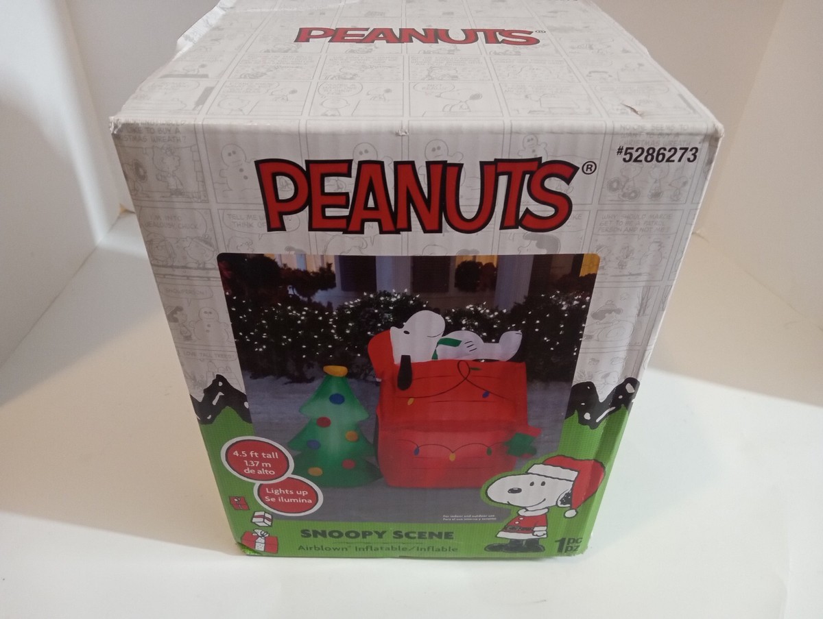 Snoopy Inflatable Yard Decorations