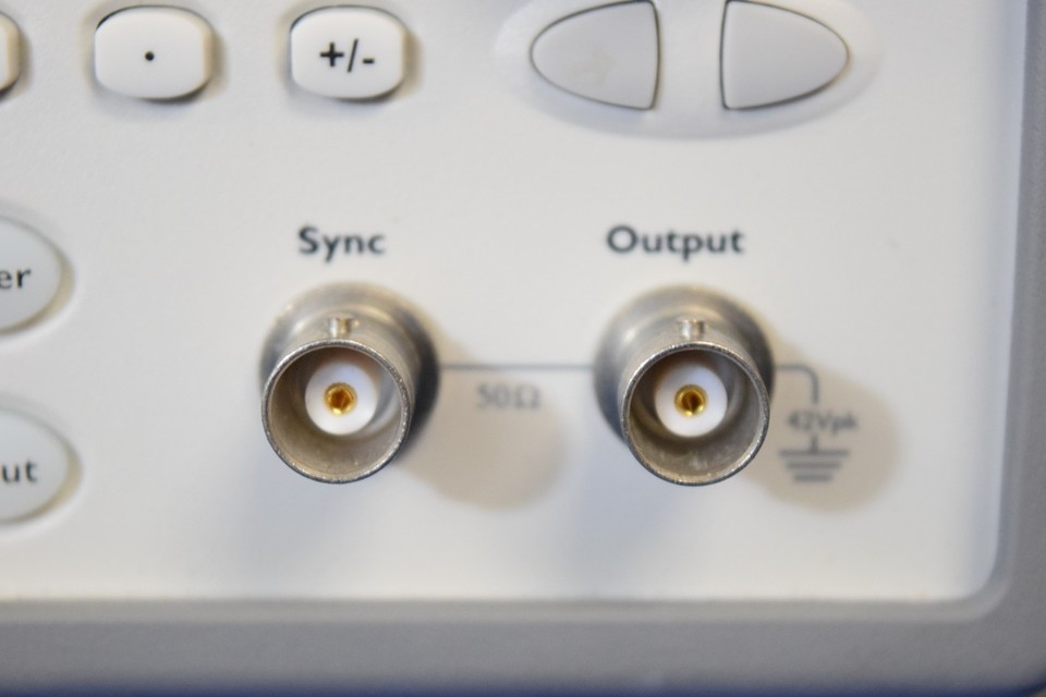 Agilent 33250A Function / Arbitrary Waveform Generator, 80 MHz ...