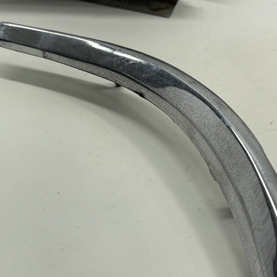 1968 69 Chevelle Vinyl Top Moldings 7740905 c3 | eBay