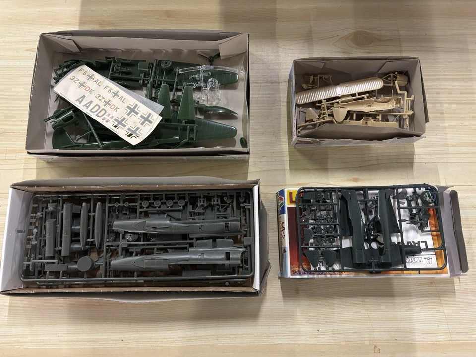 4x Military Aeroplane 1:72 Model Kits To Include Revell, Italeri Etc ...