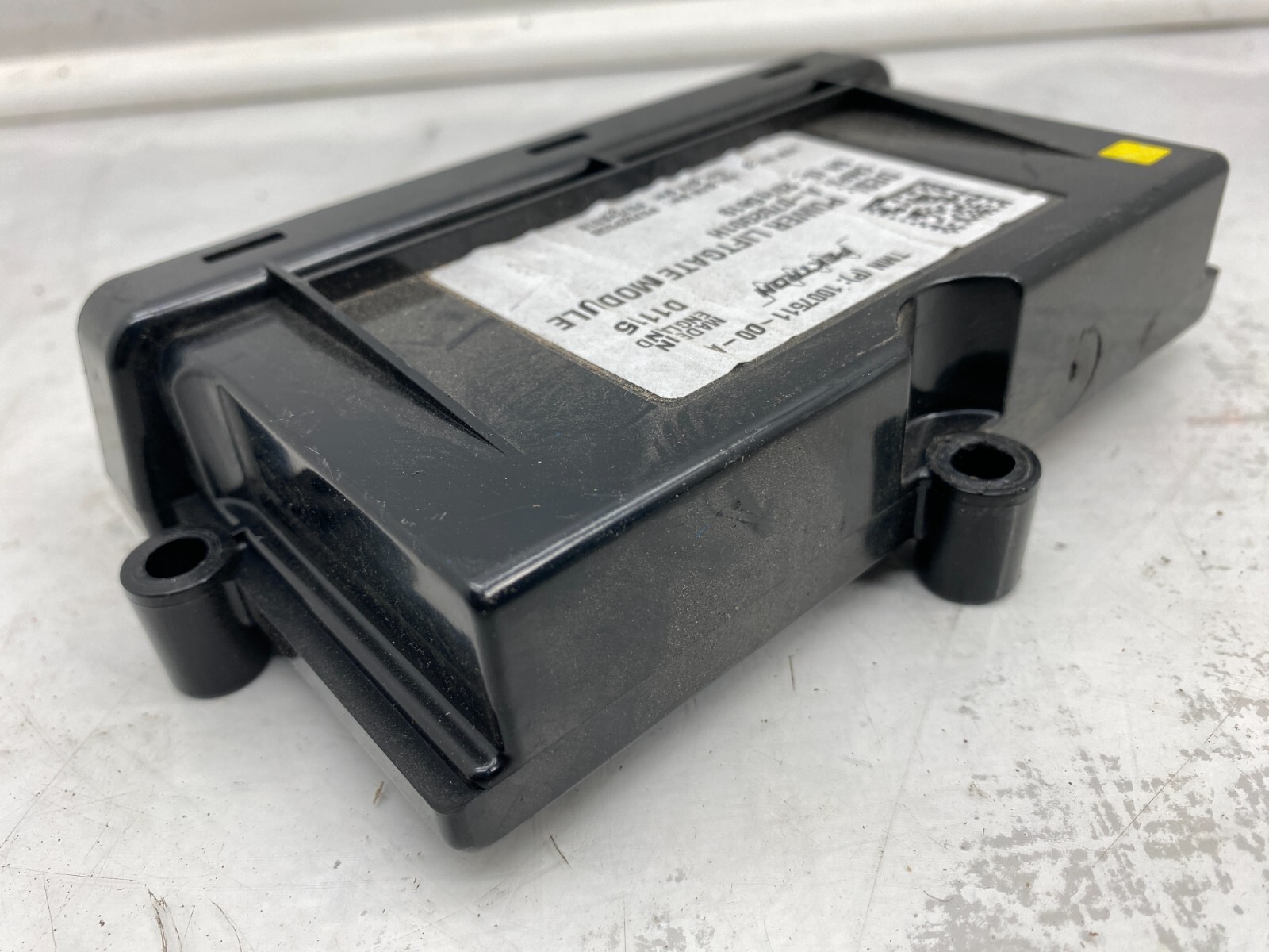 2012-2020 Tesla Model S MS Rear Trunk Lid Power Liftgate Control Module ...