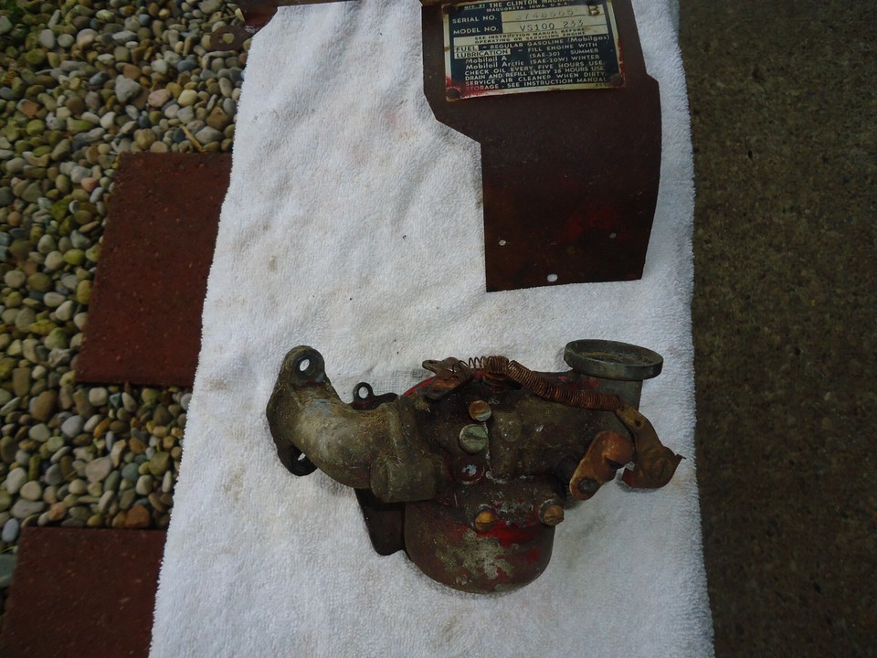 Vintage Clinton Engine Parts / Model VS 100 233 / Carburetor / ID Tag ...