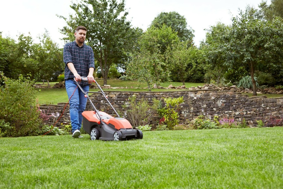 Flymo Speedi-Mo 360C Lawn Mower - Certified Refurbished - Gold Grade ...