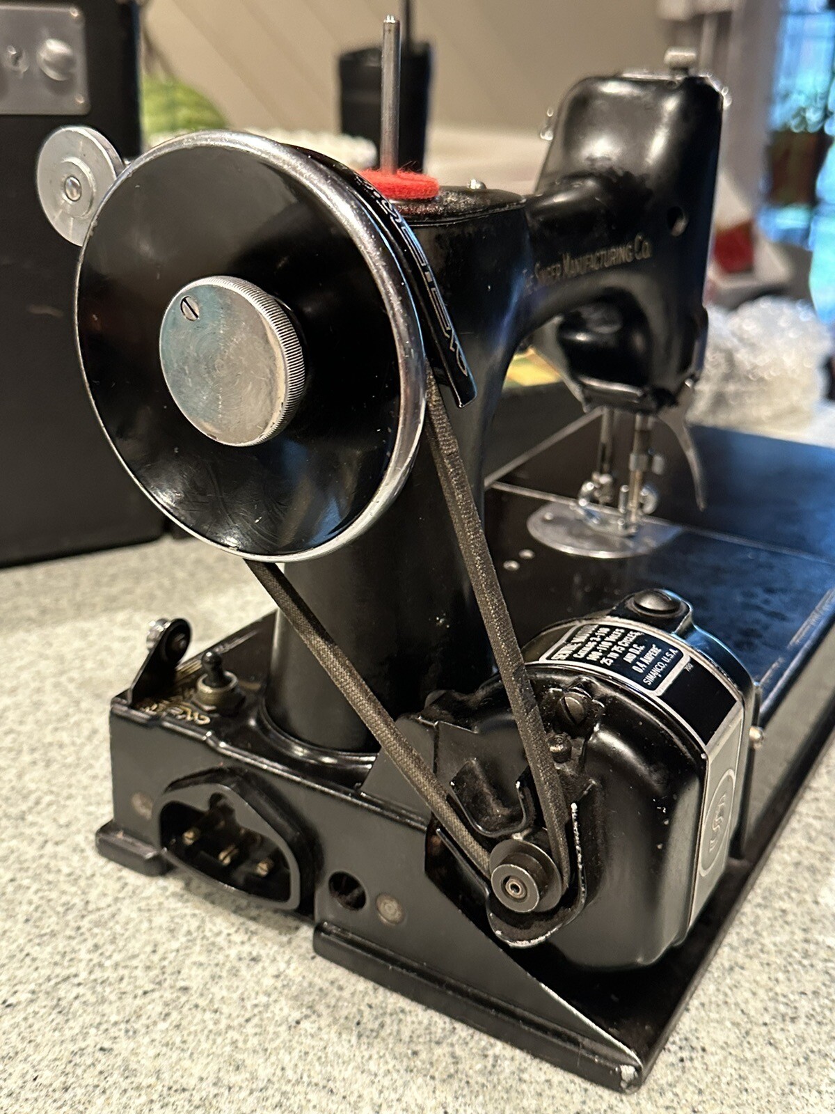 1935 Vintage Singer Featherweight 221 Sewing Machine AE004148 | eBay