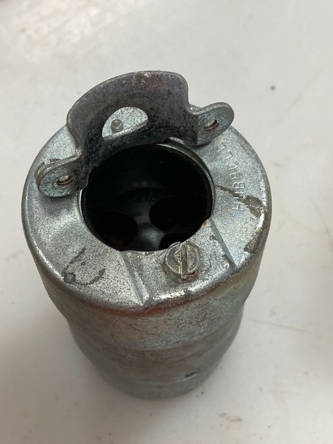 Hubbell 3764 Twist-lock Connector Body 50a 250v for sale online | eBay