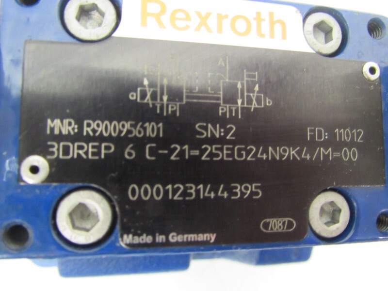 Rexroth 4WRZ 24 W6-325-71/6EG24N9TK4/M MNR:R900959662 + MNR:R900956101 ...