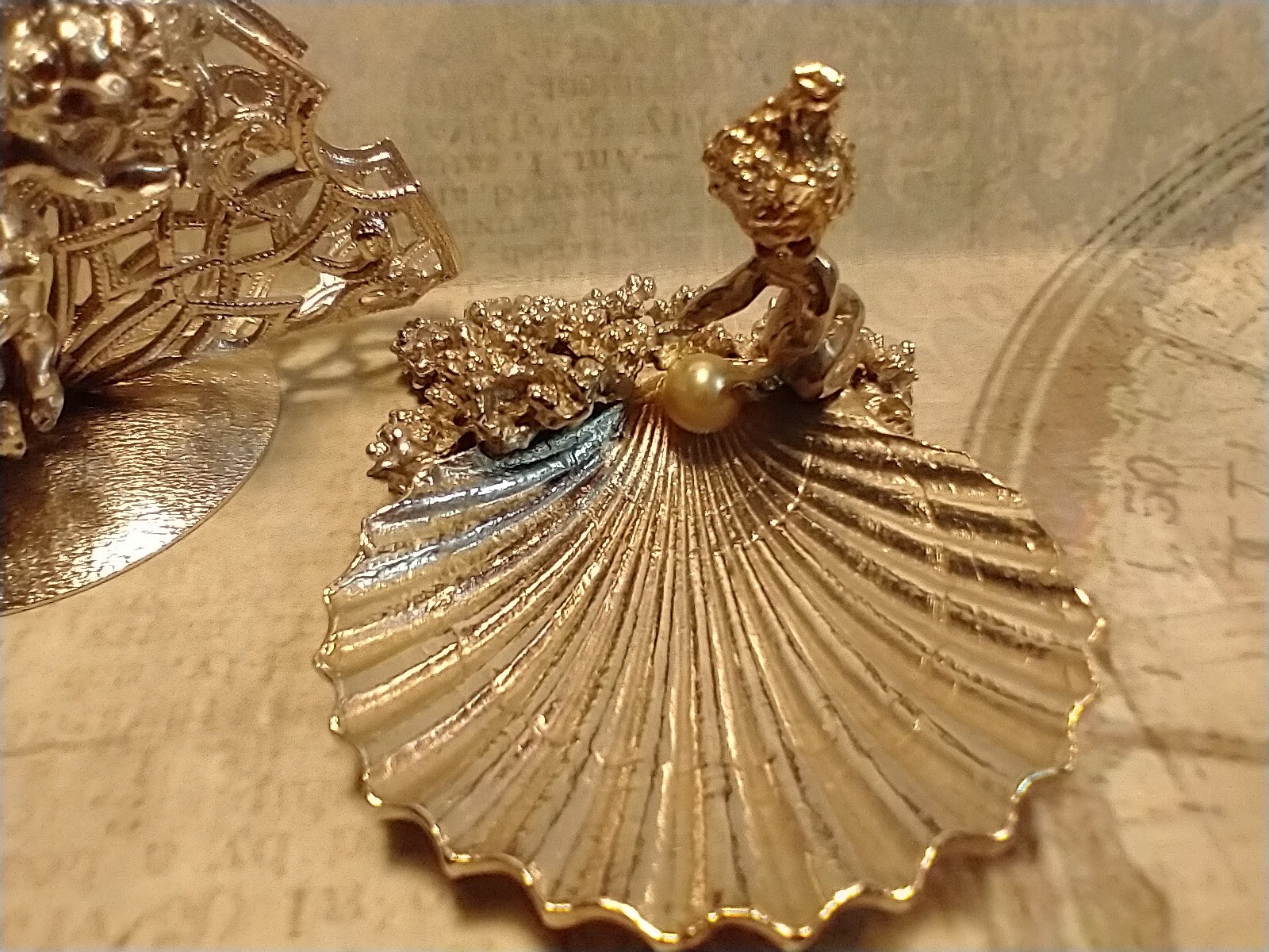 Vintage Volupte Figural Pixie, Imp, faerie Lipstick and Ring Holder | eBay