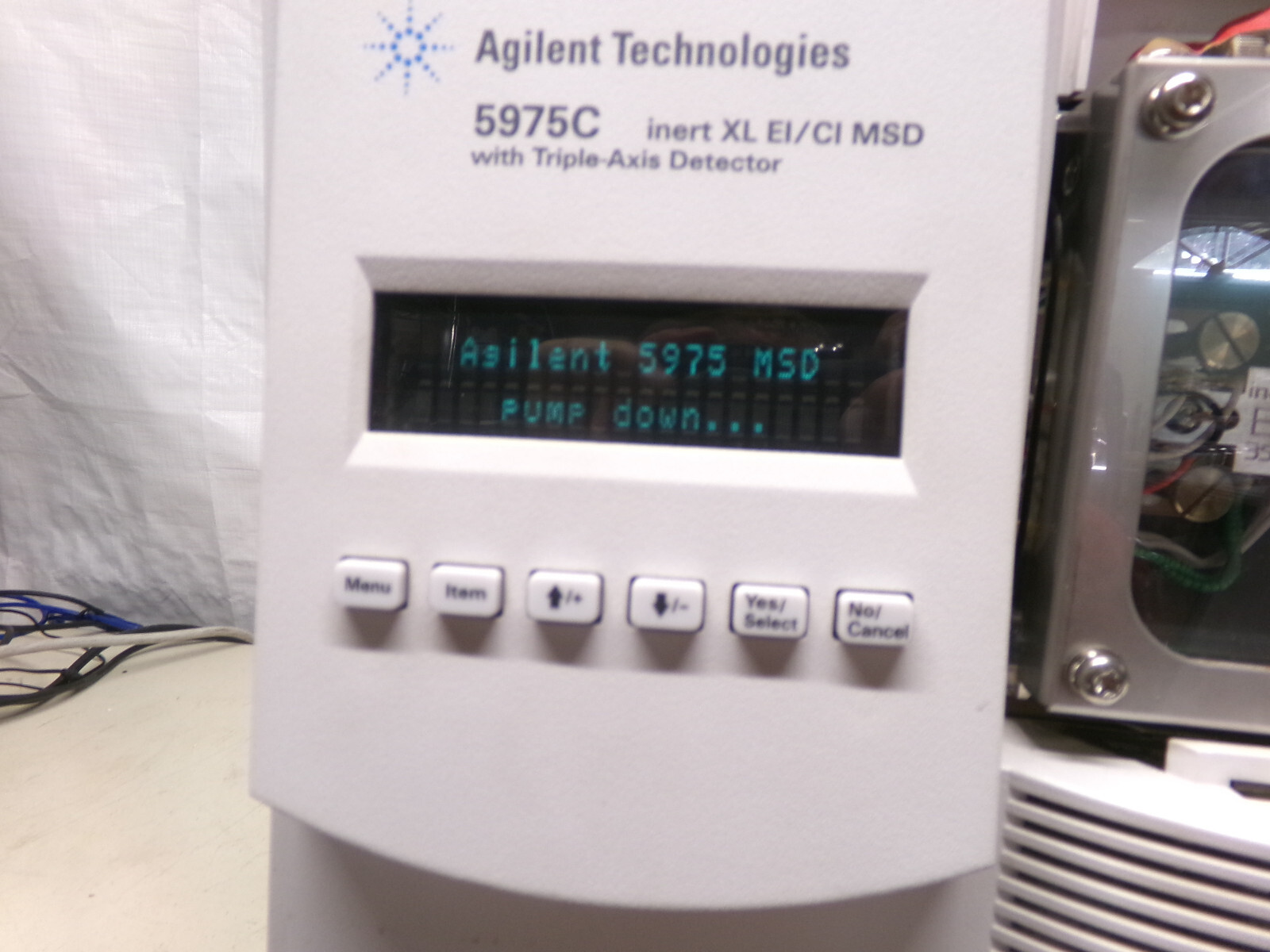 Agilent 5975C inert XL EI/CI MSD with triple Axis Detector 60 Day ...
