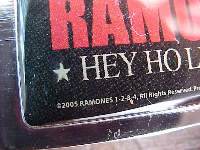THE RAMONES HEY HO LETS GO MONEY CLIP NEW OLD STOCK ORIG BOX JOEY DEE ...