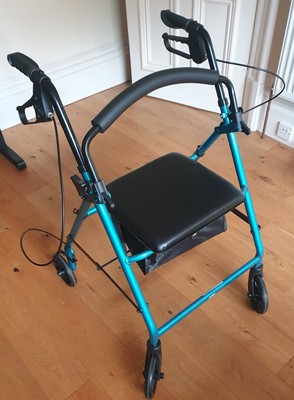 Rollator. Careco Zest. 4 Wheels. With seat & shopping compartment ...