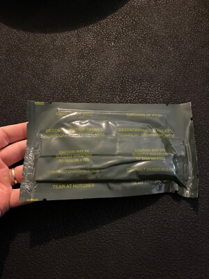 M295 Decontamination Kit Wipe X1 Army Navy Marines Prepper Survival MRE ...