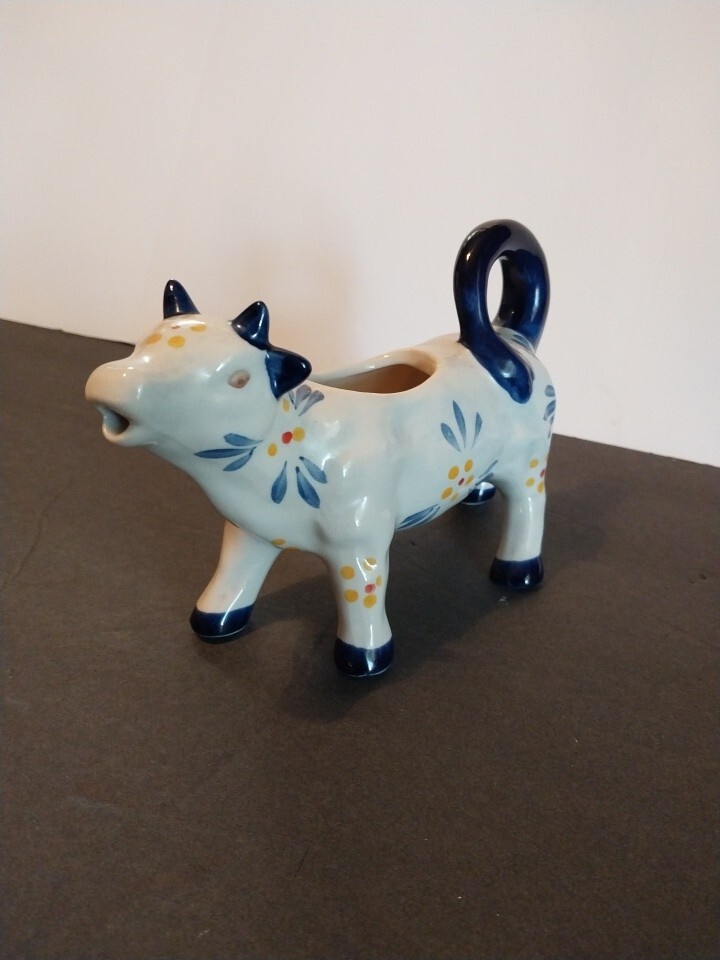 Temptations Cow Creamer Blue White Pitcher Temp-Tations Tale Handle 7 ...