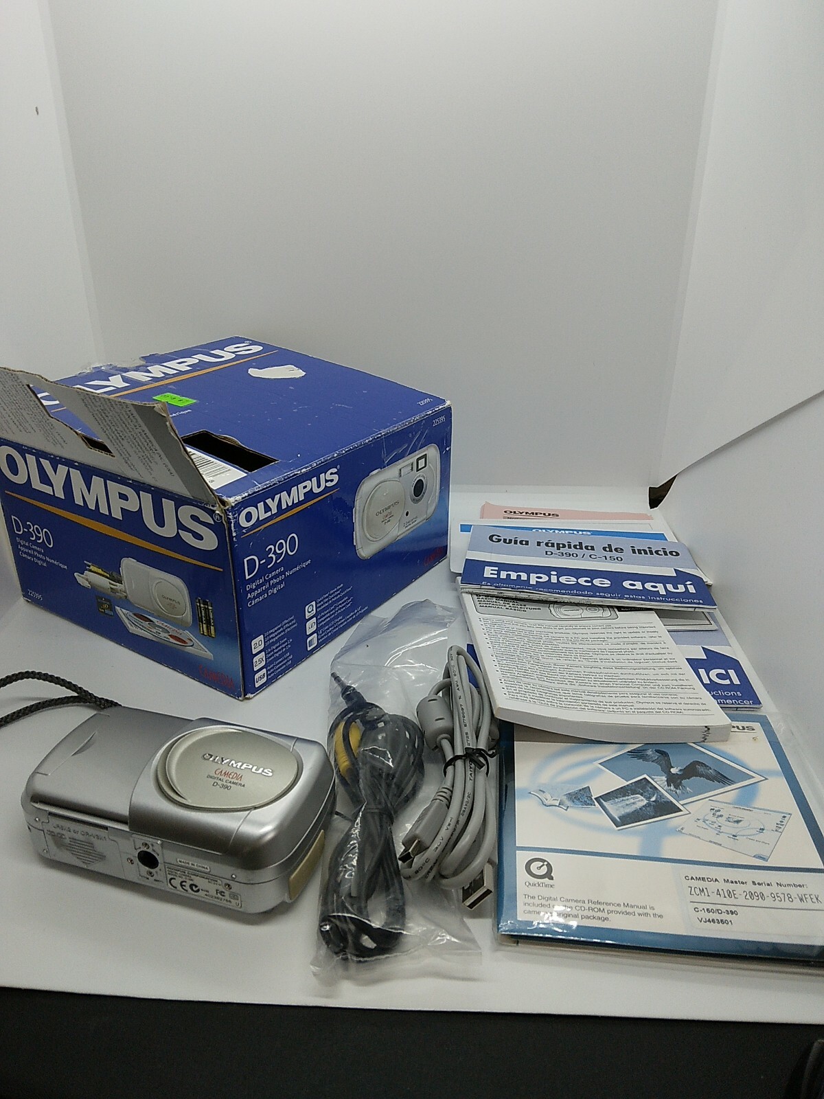 Olympus Camedia D-390 Digital Camera W/Box Inserts And Wires (For Parts ...