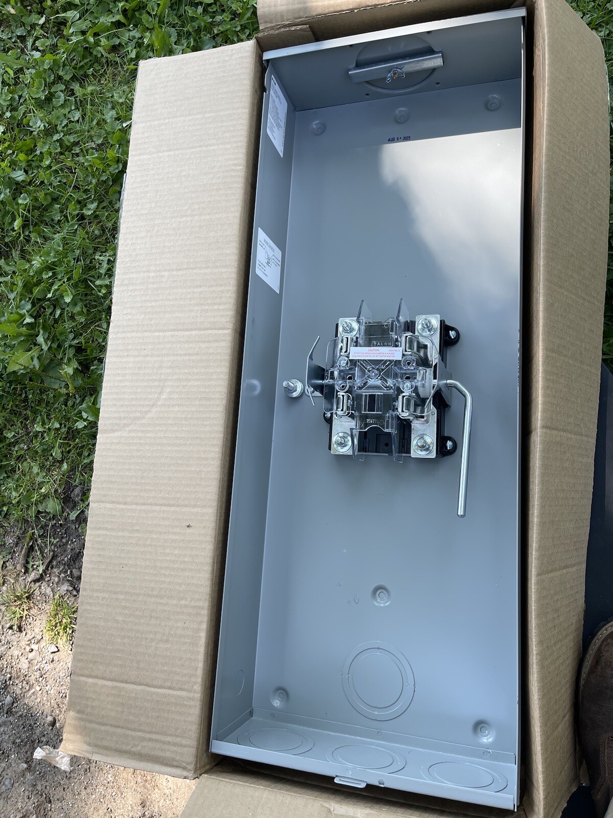 Eaton 320A 600V AC 1-Phase 3-Wire Ringless Meter Socket 1009788ACH for ...