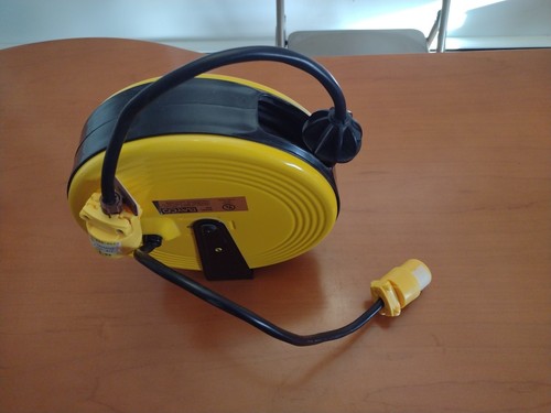 Bayco Retractable Extension Cord Model 800 | eBay