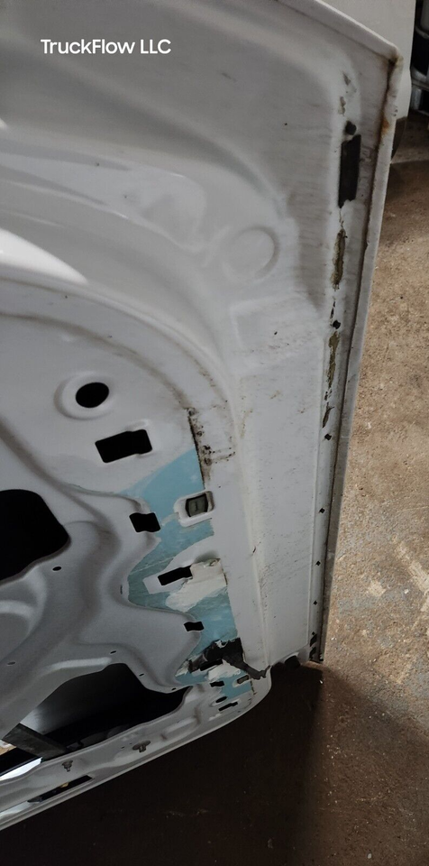 White Front Driver Left Door Shell Power | Fits 2008-2012 Ford F250 ...