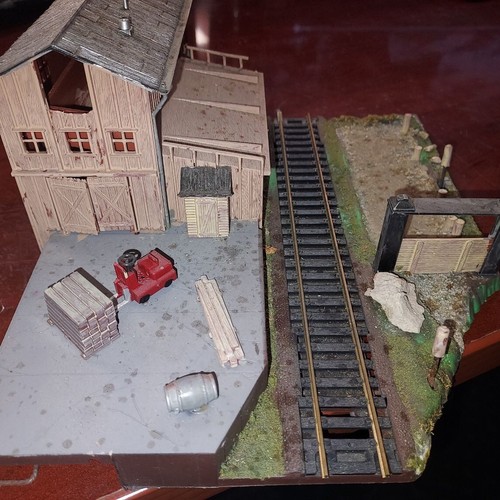 HO FREIGHT UNLOADING HOPPER / BUILDING SWITCH | eBay