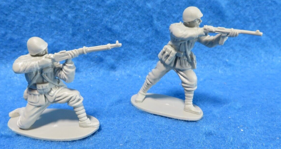 WWII Italian infantry 24 toy soldiers in 6 poses Classic Toy Soldiers ...