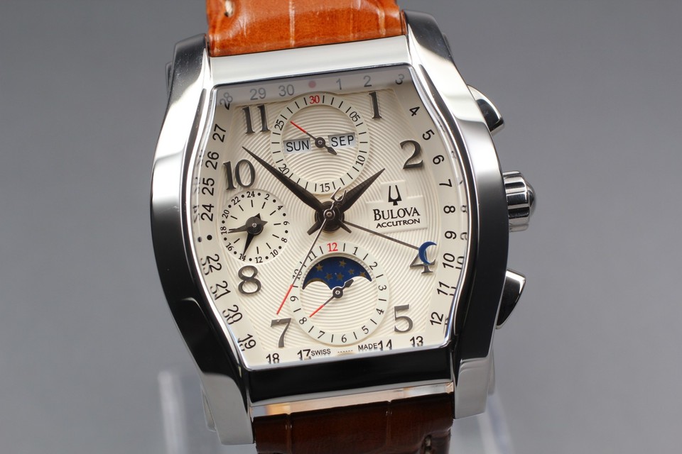 [ Box ] Bulova Accutron Automatic Chronograph Moon Phase Valjoux7751 ...